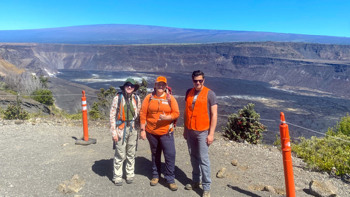 Tiny gas bubbles reveal secrets of Hawaiian volcanoes | Cornell Chronicle