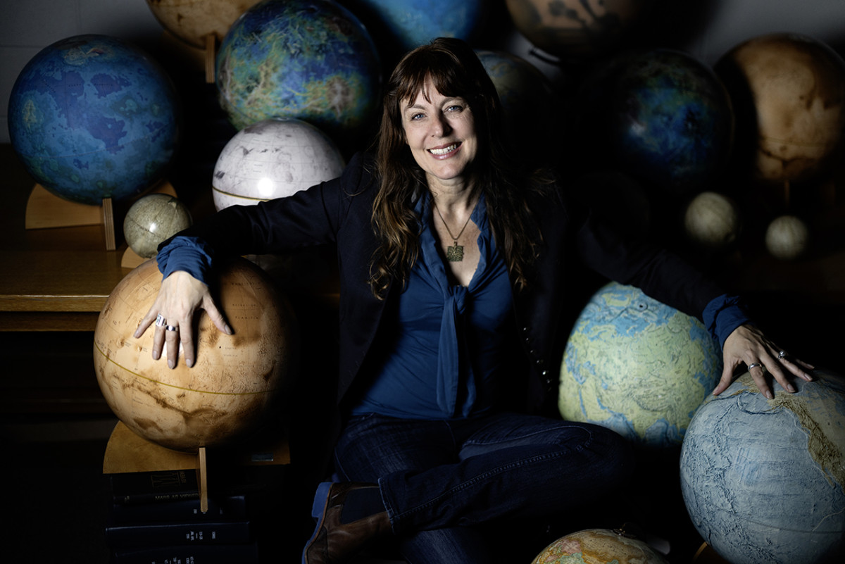 Portraits honor 8 Cornell faculty as ‘new heroes’ | Cornell Chronicle