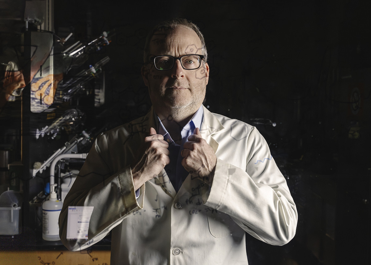 Portraits honor 8 Cornell faculty as ‘new heroes’ | Cornell Chronicle