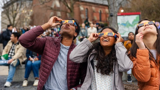 Totality awesome: 400 students travel north for rare eclipse | Cornell ...
