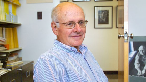 Eminent physicist Kurt Gottfried dies at 93 | Cornell Chronicle