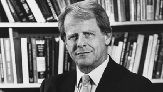 Contrarian Ted Lowi rails against presidential power and the 'history ...