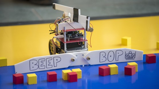 Robotics Day attracts scores to Duffield atrium | Cornell Chronicle