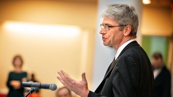 Celebrating arXiv's growth at the library, future at CIS | Cornell ...