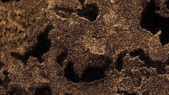 Cassini’s last Titan flyby reveals deep methane lakes, Earth-like ...