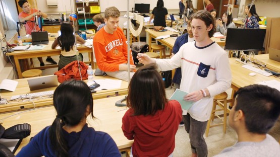 Inquiry-based labs give physics students experimental edge | Cornell ...
