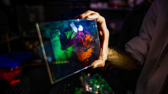 Postcards from Earth: Hologram project showcased at Intrepid | Cornell ...