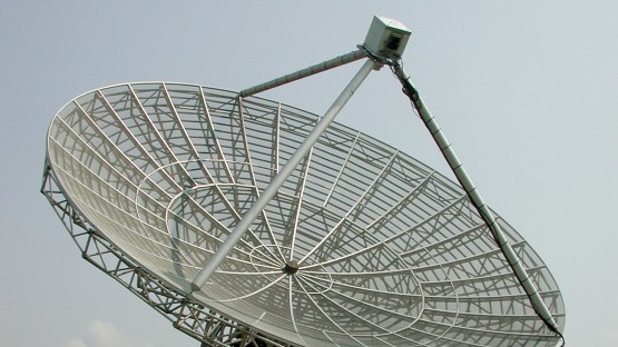 Discovery reveals a reversible magnetic field around a fast radio burst ...