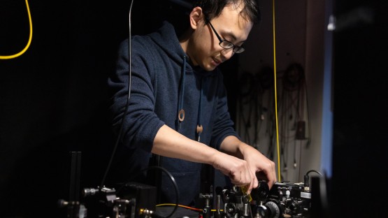 Klarman Fellow: Studying electron interactions with ultrafast lasers ...